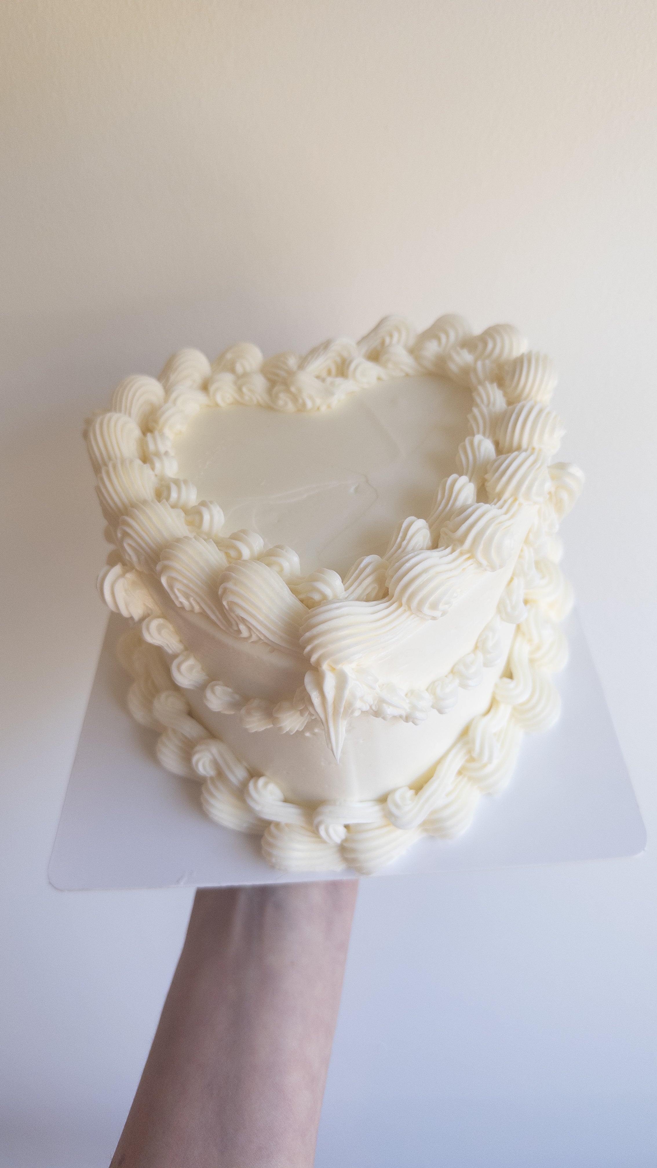6" 2 layer Heart (8 servings) - Toasted coconut sponge, cream cheese f ...